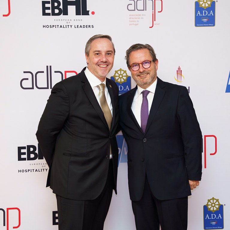 ESHT marca presença na Gala do Aniversário da ADHP — Escola Superior de ...
